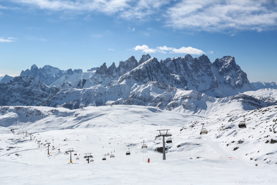 Wintersport Falcade - Dorp in Italië
