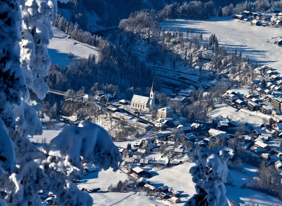 Wintersport Egg-Großdorf - Dorp in Oostenrijk