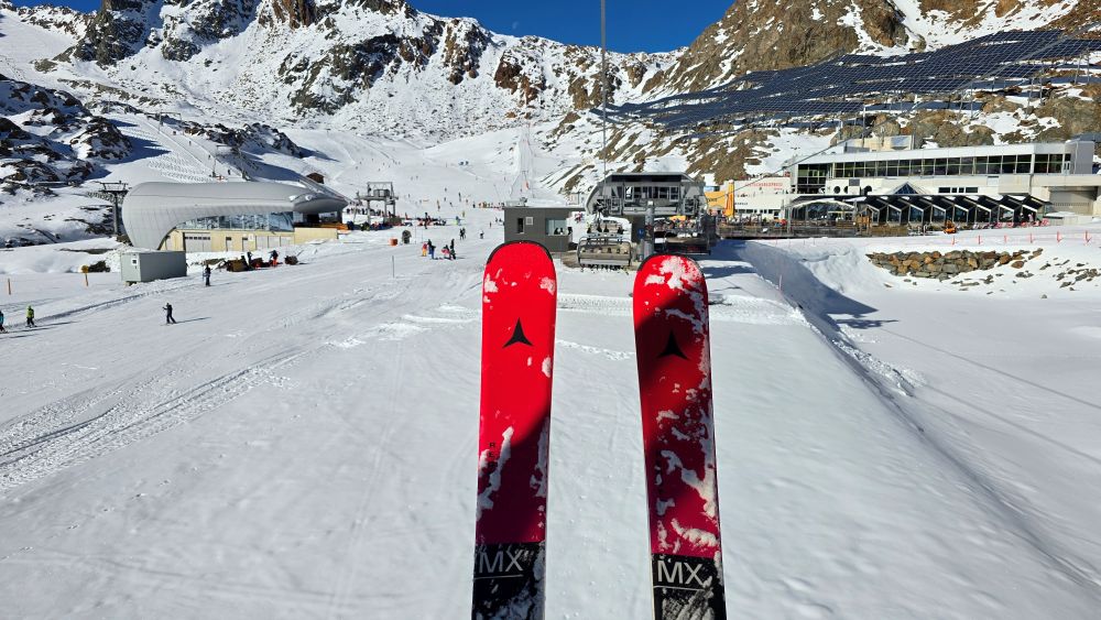 Atomic Redster MX Jubileum Ski (DAKA 60 jaar) | Review & Test ...